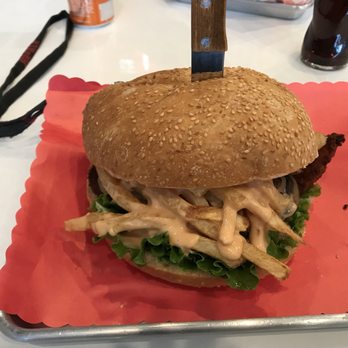 Casper Burger & Escalope - Burgers - 51 Photos & 44 Reviews - 33160 ...