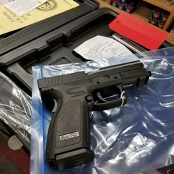 Cal Customs - 15 Reviews - Outdoor Gear - 110 E Hawthorne St, Fallbrook ...