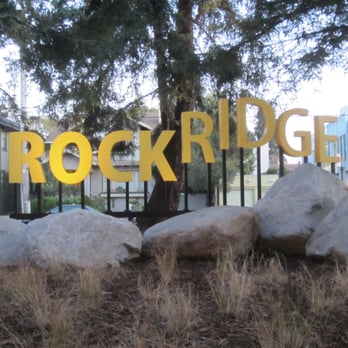 BART - Rockridge Station - 79 Photos & 79 Reviews - Metro Stations ...