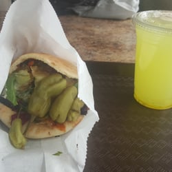 Pitalicious - 23 Photos & 39 Reviews - Middle Eastern - 7605 Woodbine ...