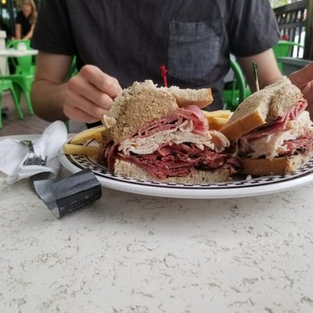 Lucky Dill Deli - 444 Photos & 658 Reviews - Delis - 33180 US 19 N ...