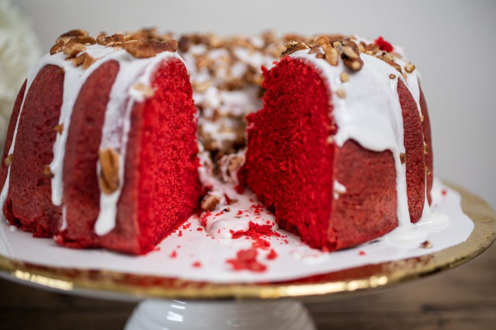 Chloe + Christian Artisan Cakes, Jacksonville | Roadtrippers