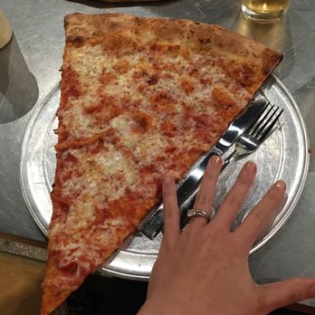 Lazy Moon - 413 Photos & 393 Reviews - Pizza - 11551 University Blvd ...