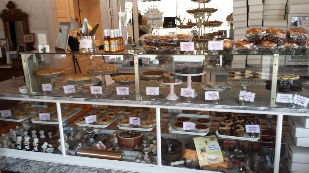 Sugaree Baking Co - 14 Photos & 48 Reviews - Bakeries - 1242 Tamm Ave ...