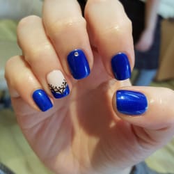 Hi-Q Nails - 29 Photos & 19 Reviews - Nail Salons - 56 Main Ave ...