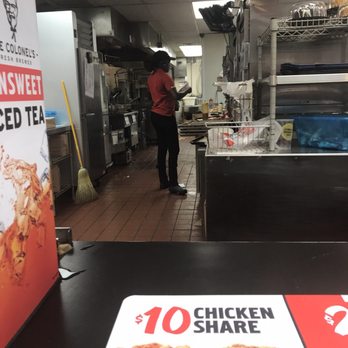 KFC - 25 Photos & 10 Reviews - Fast Food - 7710 Wise Ave, Baltimore, MD ...