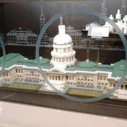 The Lego Store - Toy Stores - 400 Commons Way, Bridgewater, NJ - Phone ...