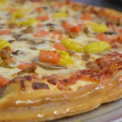 Tania’s Pizza - 48 Photos & 114 Reviews - Pizza - 3204 Crooks Rd, Royal ...