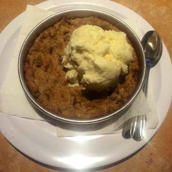 Toppers Pizza Place - 139 Photos & 203 Reviews - Pizza - 111 E Gonzales ...