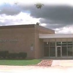 Wesley Elementary School - Elementary Schools - 1111 W Westwood Trl ...