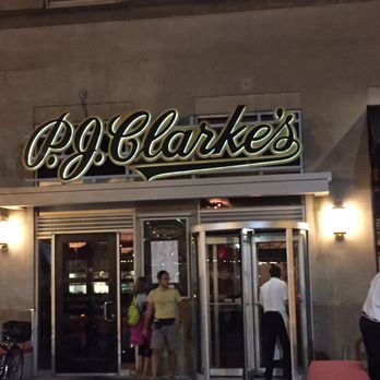 P J Clarke’s - 133 Photos & 355 Reviews - American (Traditional) - 1600 ...
