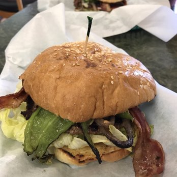Bronco Burgers - (New) 81 Photos & 154 Reviews - Burgers - 1925 Golden ...