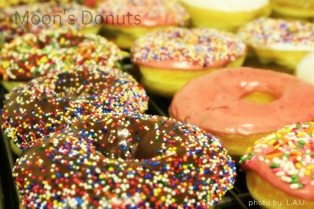 Moons Donuts - 2019 All You Need to Know BEFORE You Go (with Photos ...