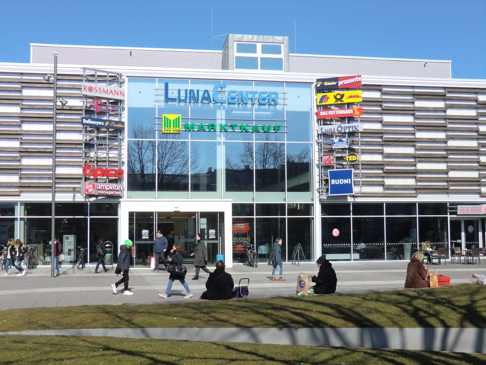 Luna Center - 39 Photos - Shopping Centers - Wilhelm-Strauß-Weg 4 ...