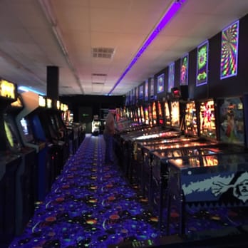 Flashback Arcade - 18 Photos & 20 Reviews - Arcades - 258 River Rock ...