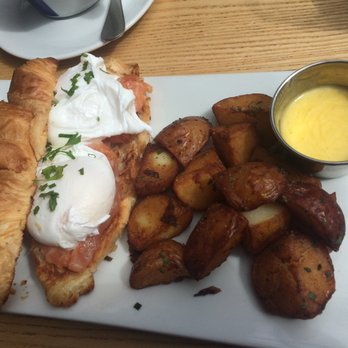 Frenchie Wine Bistro - 38 Photos & 51 Reviews - Wine Bars - 560 Tremont ...