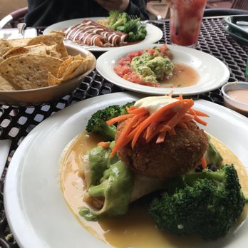 Aqui Cal-Mex - 692 Photos & 638 Reviews - Mexican - 5679 Snell Ave ...