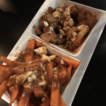Poutineville - 418 Photos & 418 Reviews - Poutineries - 1365 Rue ...
