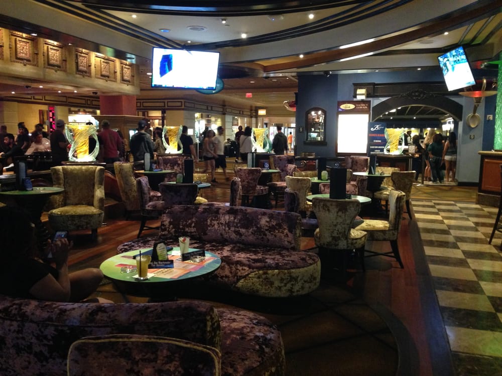 Breeze Bar - 24 Photos & 34 Reviews - Bars - 3300 S Las Vegas Blvd, The ...