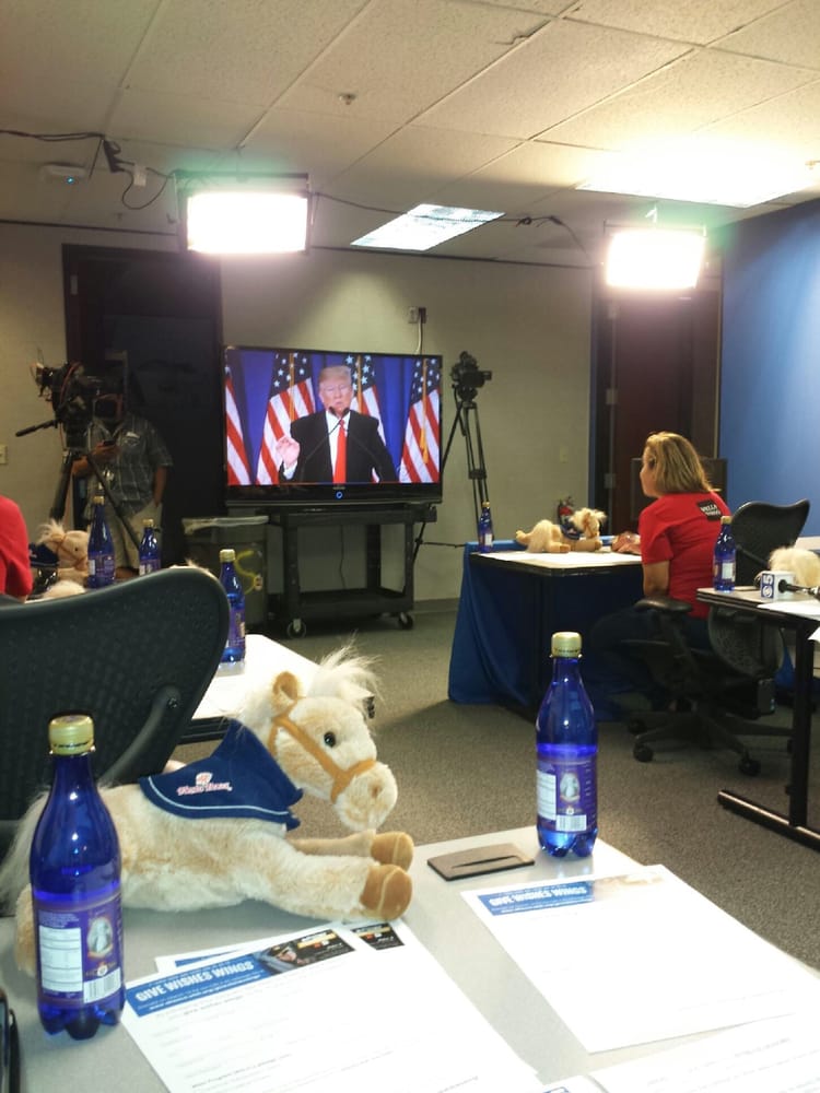 KPHO-TV CBS 5 - 15 Reviews - Television Stations - 5555 N 7th Ave ...