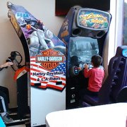 Cruiser’s Drive-In - 77 Photos & 75 Reviews - Burgers - 2515 SE 136th ...