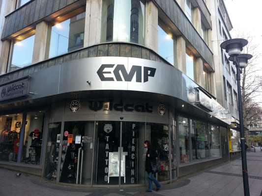 Emp Store Essen - Fashion - Limbecker Str. 6, Essen, Nordrhein ...