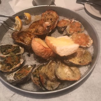 Half Shell Oyster House - 340 Photos & 276 Reviews - Seafood - 3654 ...