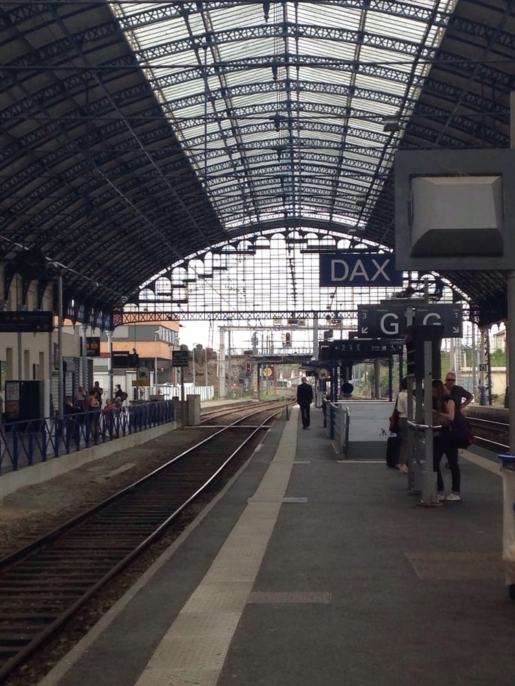 Gare SNCF de Dax - Train Stations - 7 avenue de la Gare, Dax, Landes ...