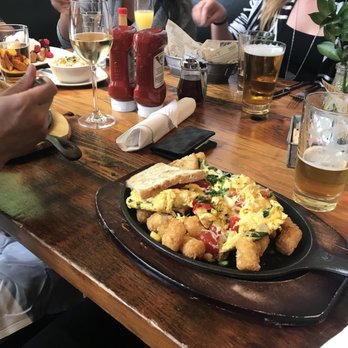 Cafeteria 15L - 2531 Photos & 1882 Reviews - American (Traditional ...