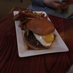 The Clipper Tavern - 17 Photos & 36 Reviews - Burgers - 75 Pleasant St ...